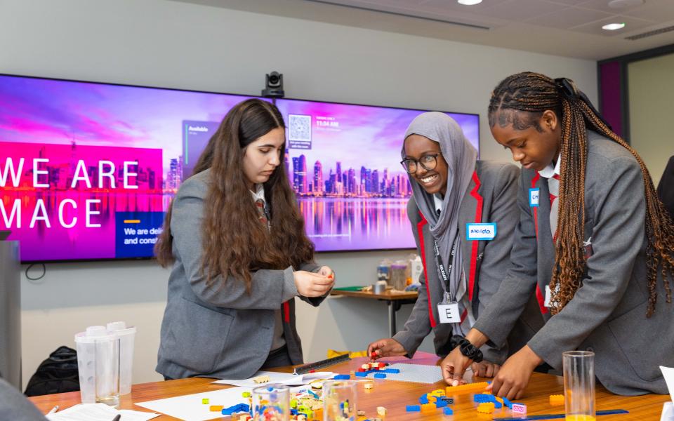 Engage with education | CEC Corporate Web